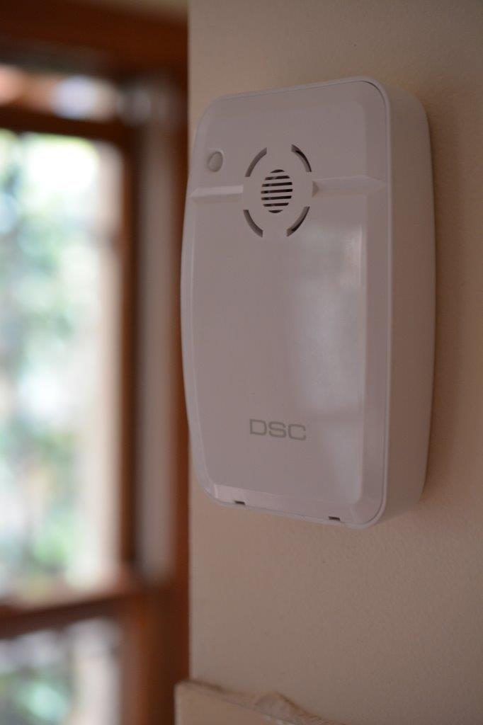 Installing DSC IMPASSA Alarm Panel: Product Review | SEN.news - No. 1