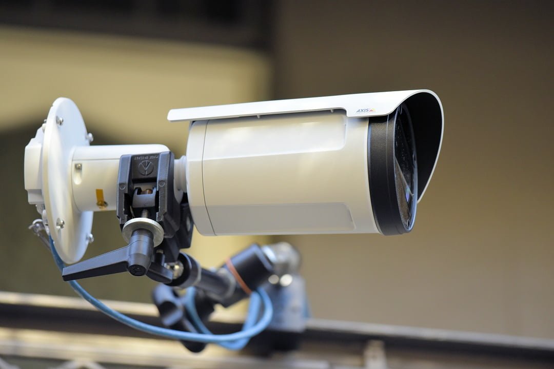 Sturdy AXIS Q1798-LE Bullet Quality Camera Review | SEN.news - No. 1