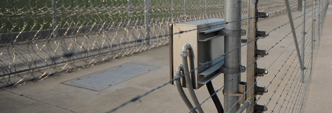 VTW-400 Taut Wire Fence | SEN.news - No. 1