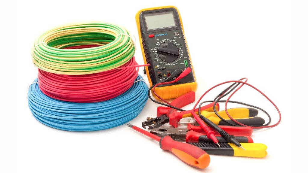 Choosing Insulated Electrical Tools | SEN.news - No. 1