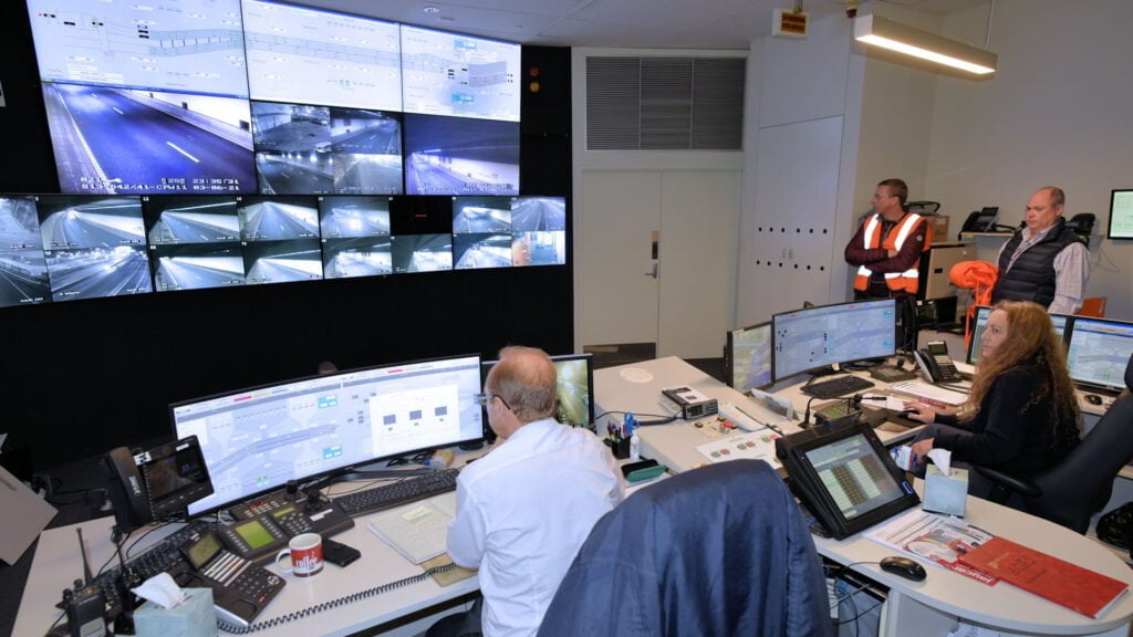 Sydney Harbour Tunnel Complete Digital Upgrade | SEN.news - No. 1