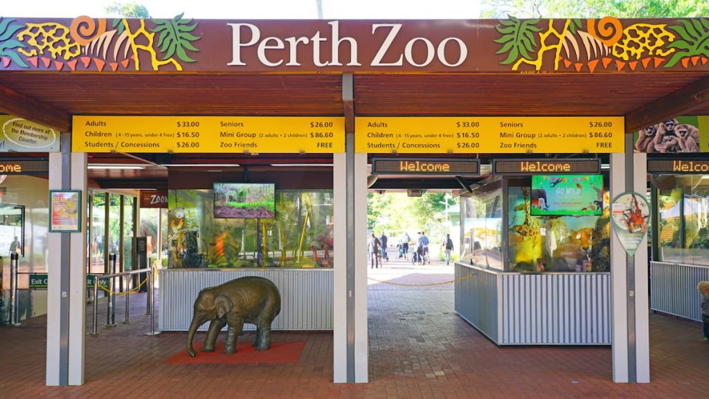 Satellite Security Wins Perth Zoo | SEN.news - No. 1