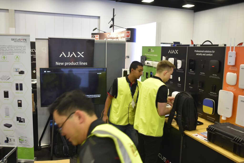 SecTech Adelaide Scenes From Setup! | SEN.news - No. 1