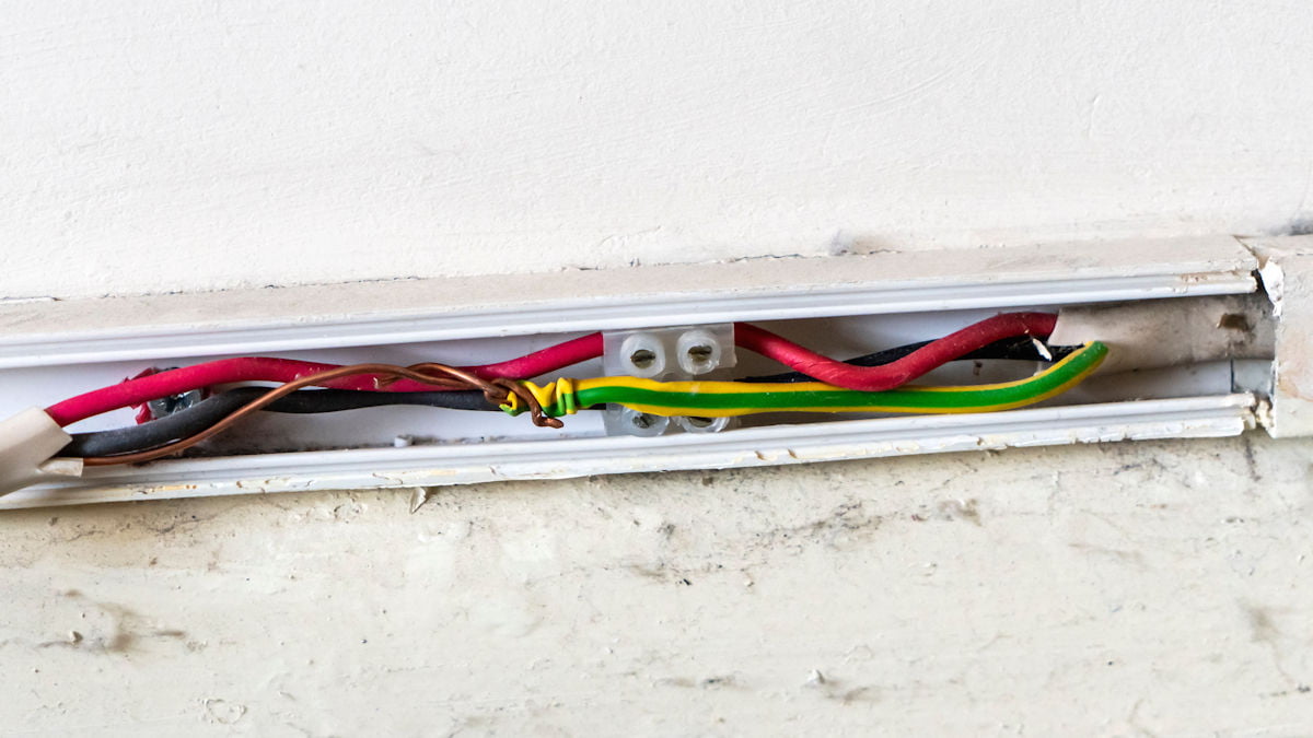 Protecting Access Control Cabling Sen News No 1