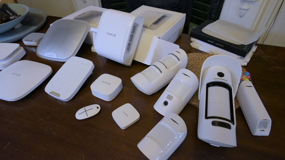 AJAX Alarm System Arrives | SEN.news - No. 1