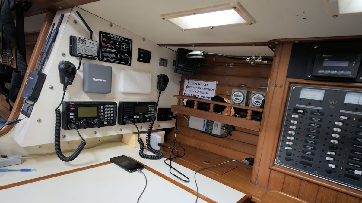 Milesight UR32 Router Review | SEN.news - No. 1