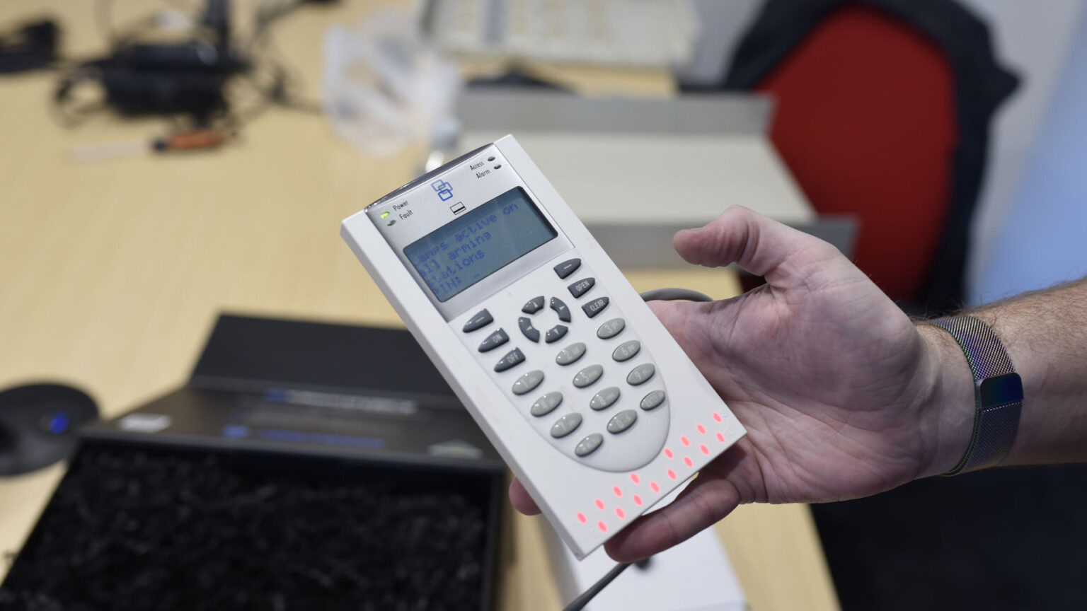 Tecom Discovery First Production Version | SEN.news - No. 1