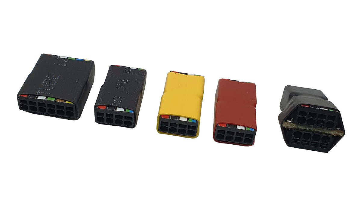 Jack Fuse FASTR4S 4-Way Quick Connect Splitter | SEN.news - No. 1